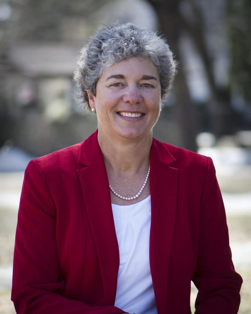 About Us - Davis Wealth Management